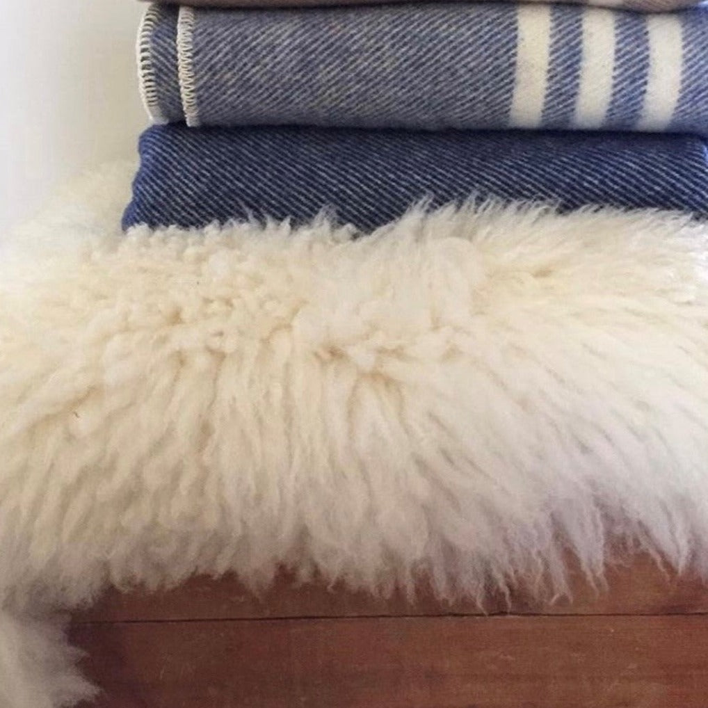 Sheepskins Shaggy Cream🍁 – The Real Wool Shop